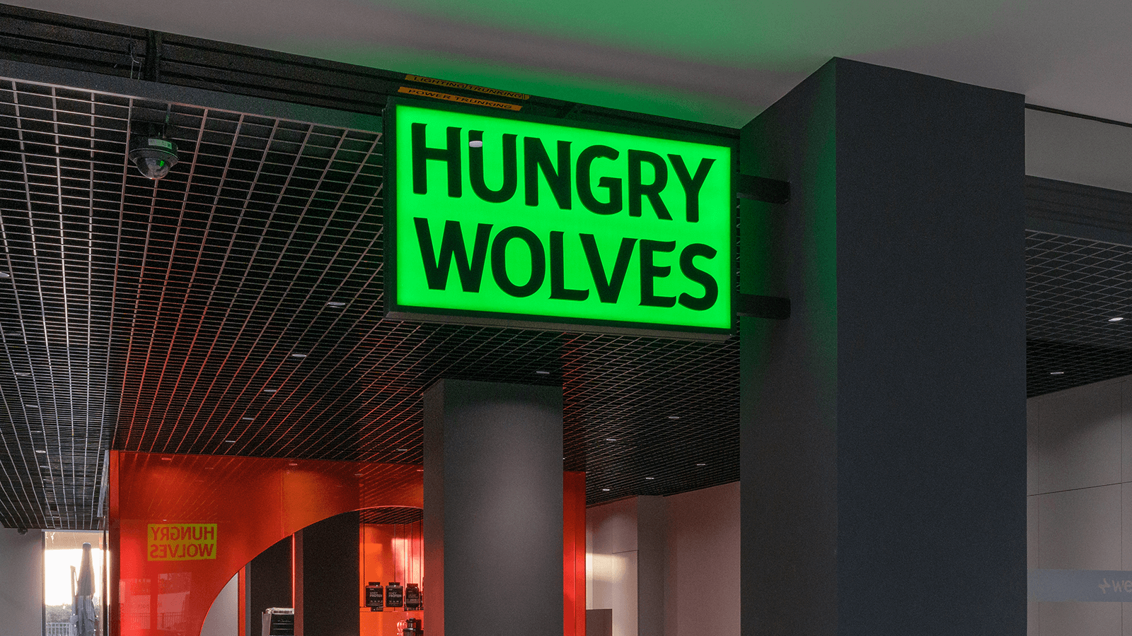 Hungry Wolves - Cafe restaurant with a family-friendly menu